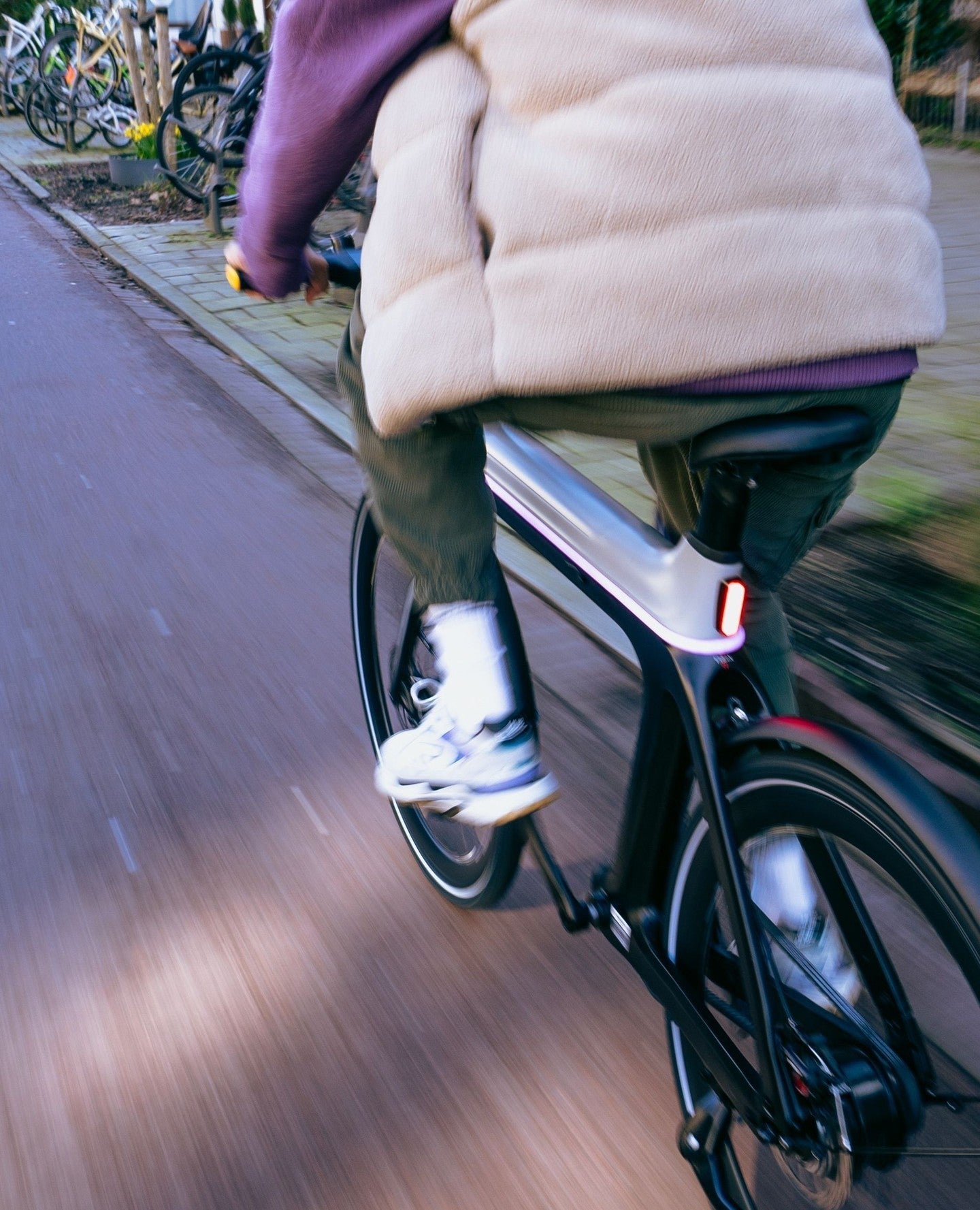 JOIEEM Ebike-X 智能電動單車 – CHRIS CYCLE