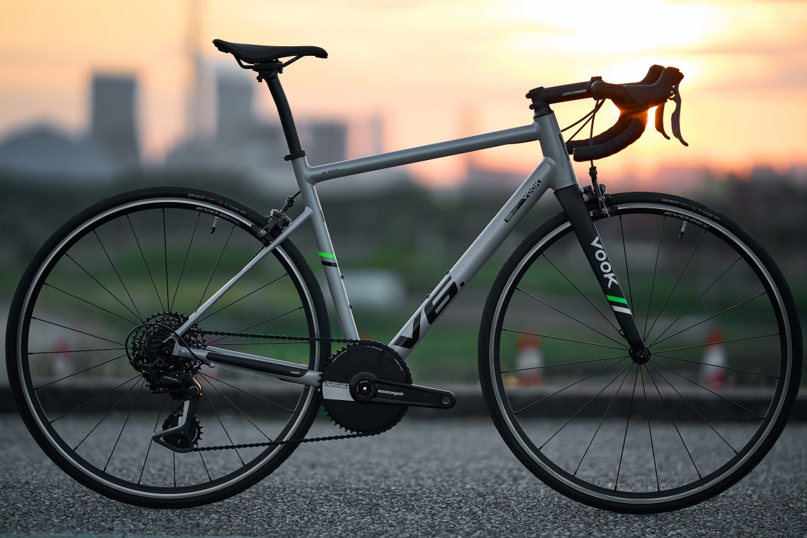 VOOK V6 輕量入門公路車(7.9kg) – CHRIS CYCLE